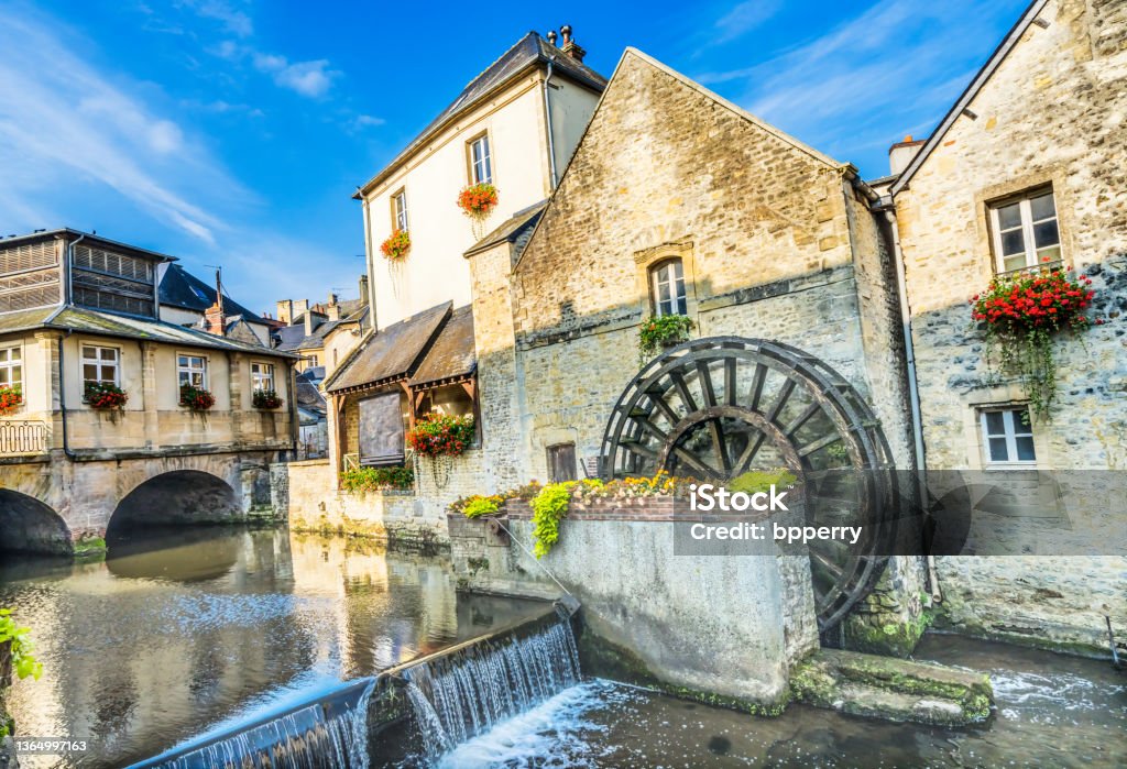 Visiter Bayeux avec un guide N°1 - Guides Normandie